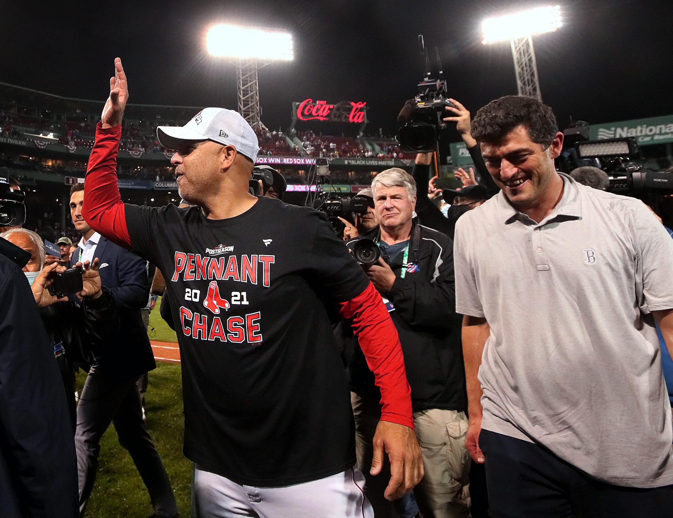 How can the Red Sox improve this offseason? w/ Rob Bradford - CLNS Media