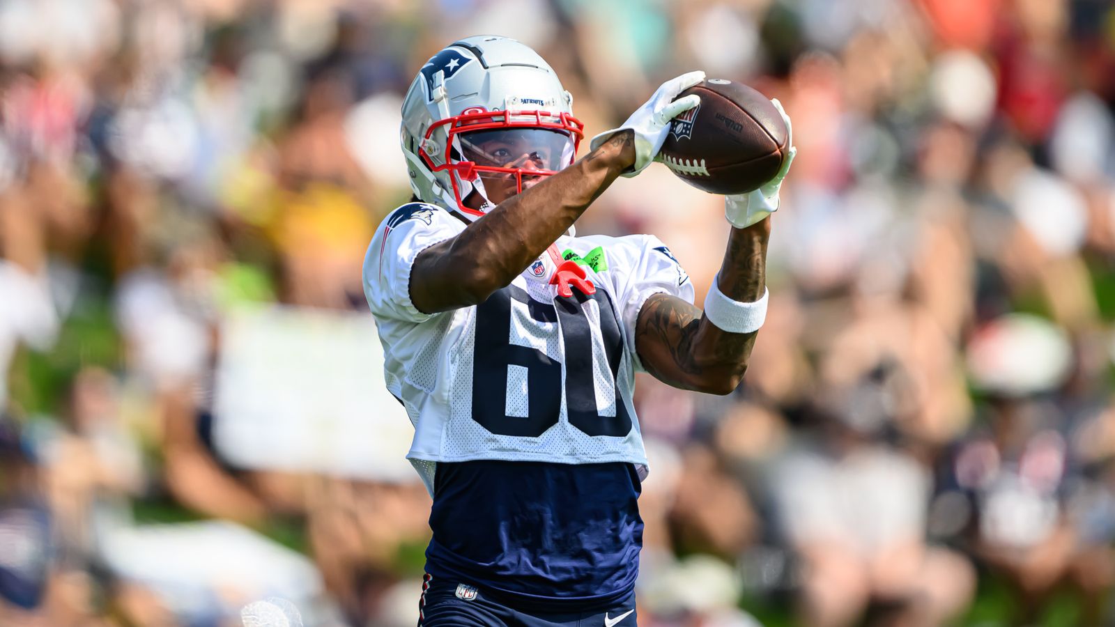Demario Douglas Remains Undefeated in Patriots 1v1s - CLNS Media