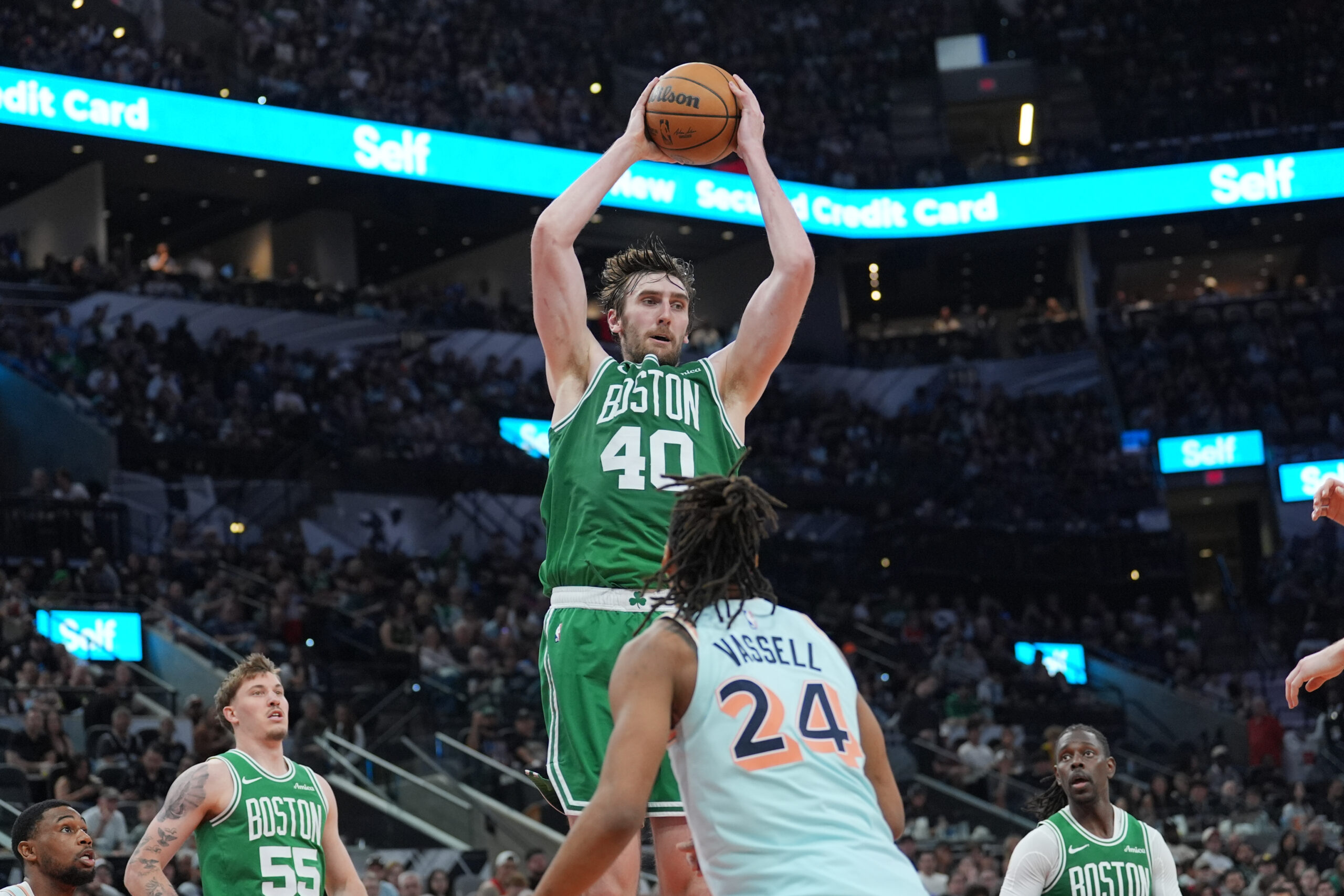 Luke Kornet Shows Why He Can and Should Play in the Playoffs for ...